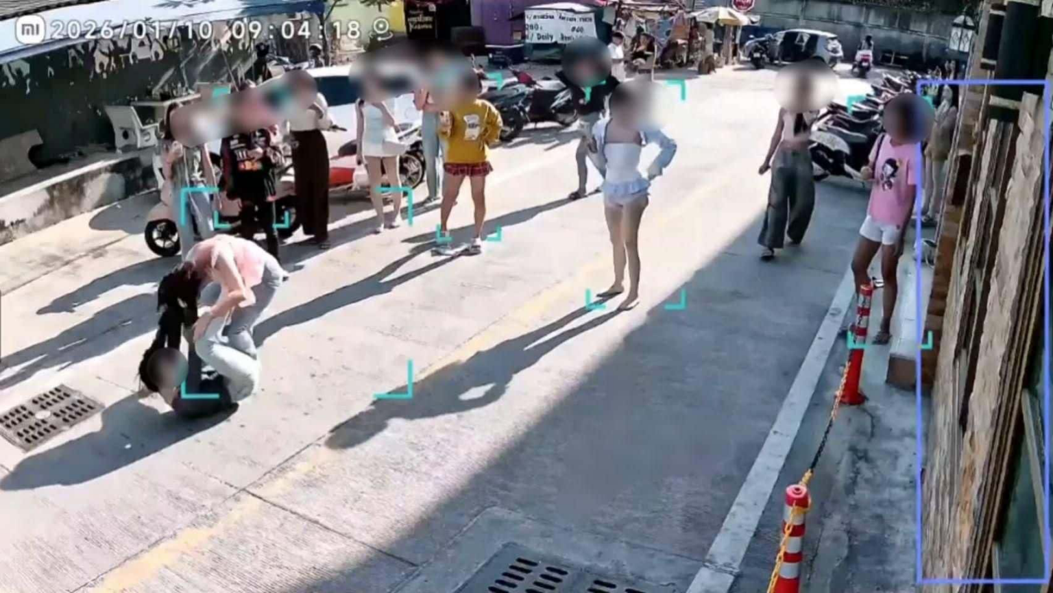 Onrust veroorzaakt door kathoey’s verstoort het leven van kankerpatiënt ...